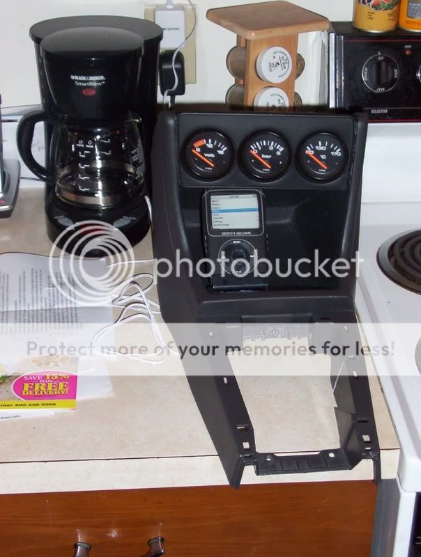 iPod integration into B3/b4 ... anyone have some pics? | VW Vortex ...